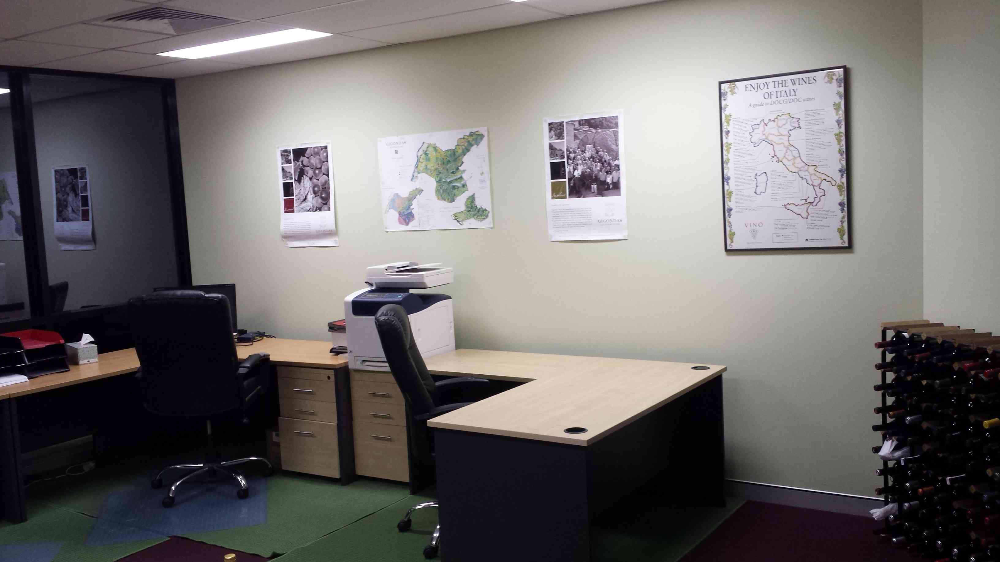Nicely fitted out office for rent or to be shared - Smarter Spaces