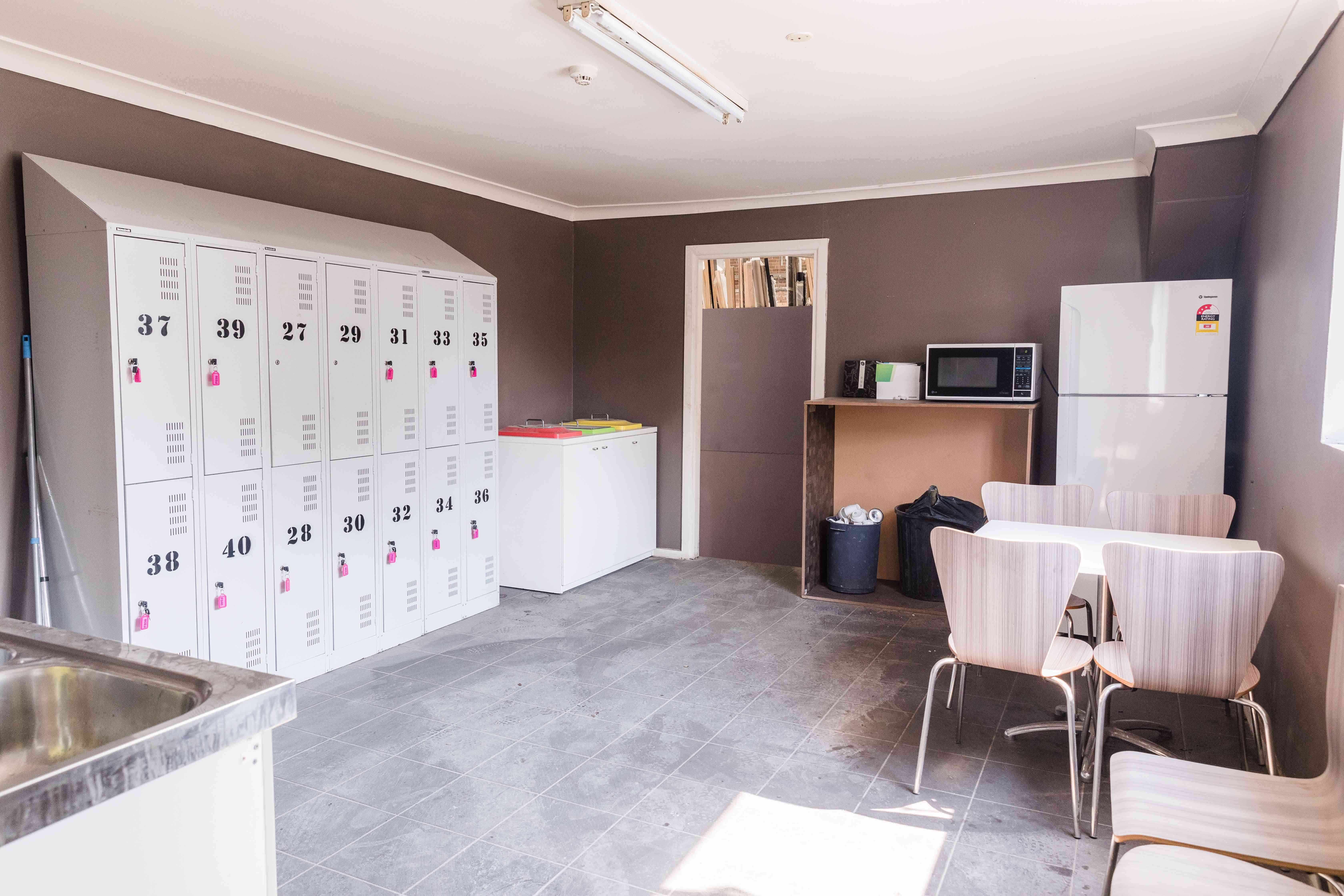 Private Office Space in Botany with options for Storage/Workshop ...